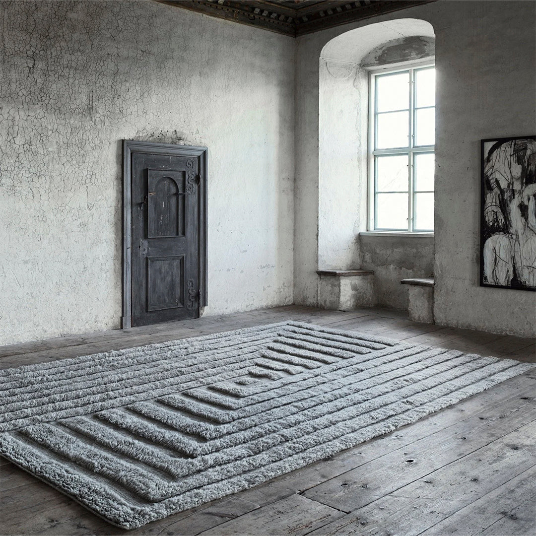 Shaggy Labyrinth Rug – Design Public