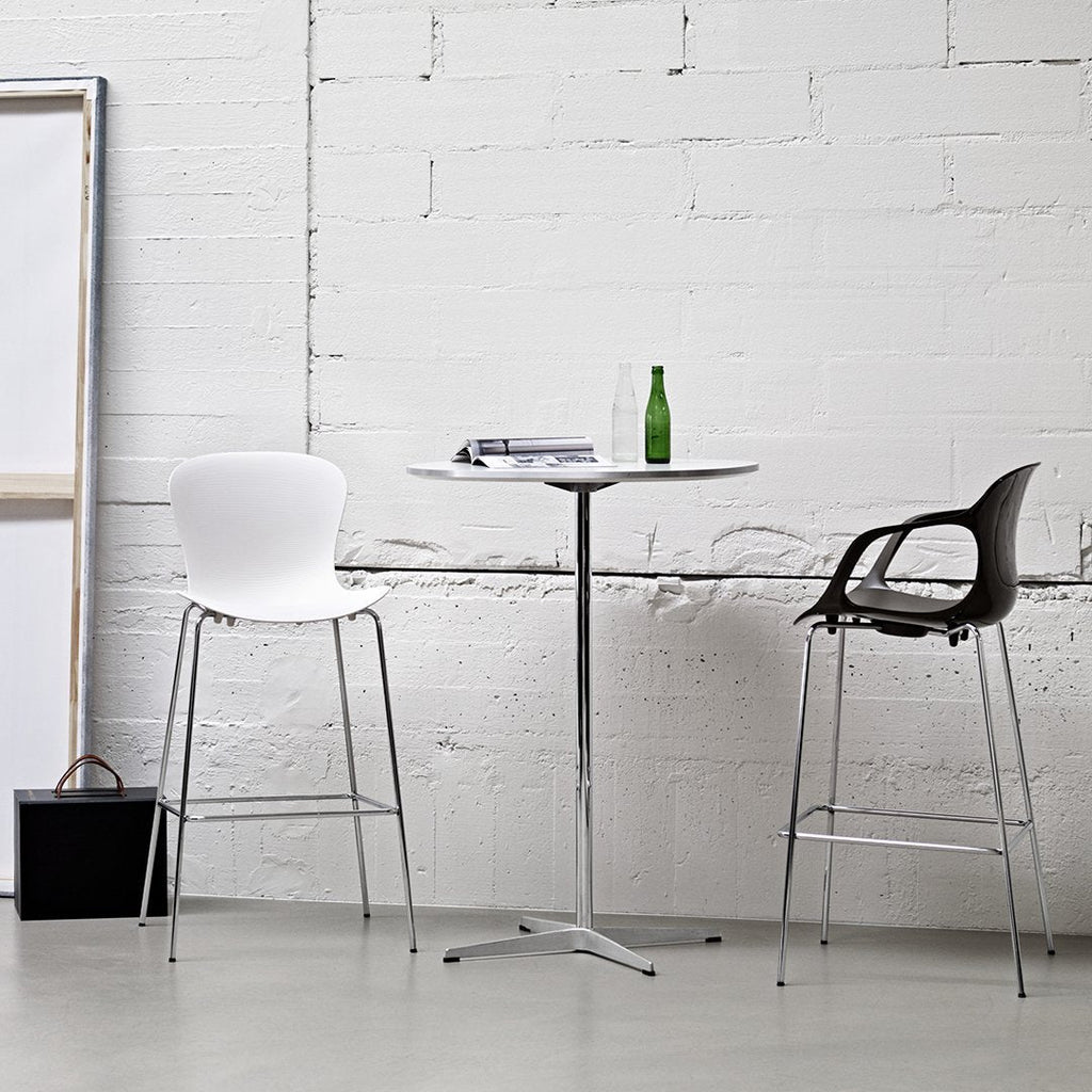 Super-Circular Bar Table – Design Public