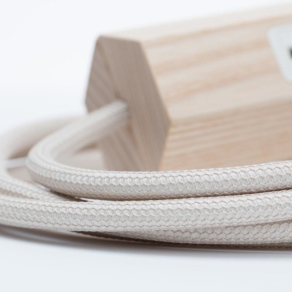 Niko Power Pendant – Design Public