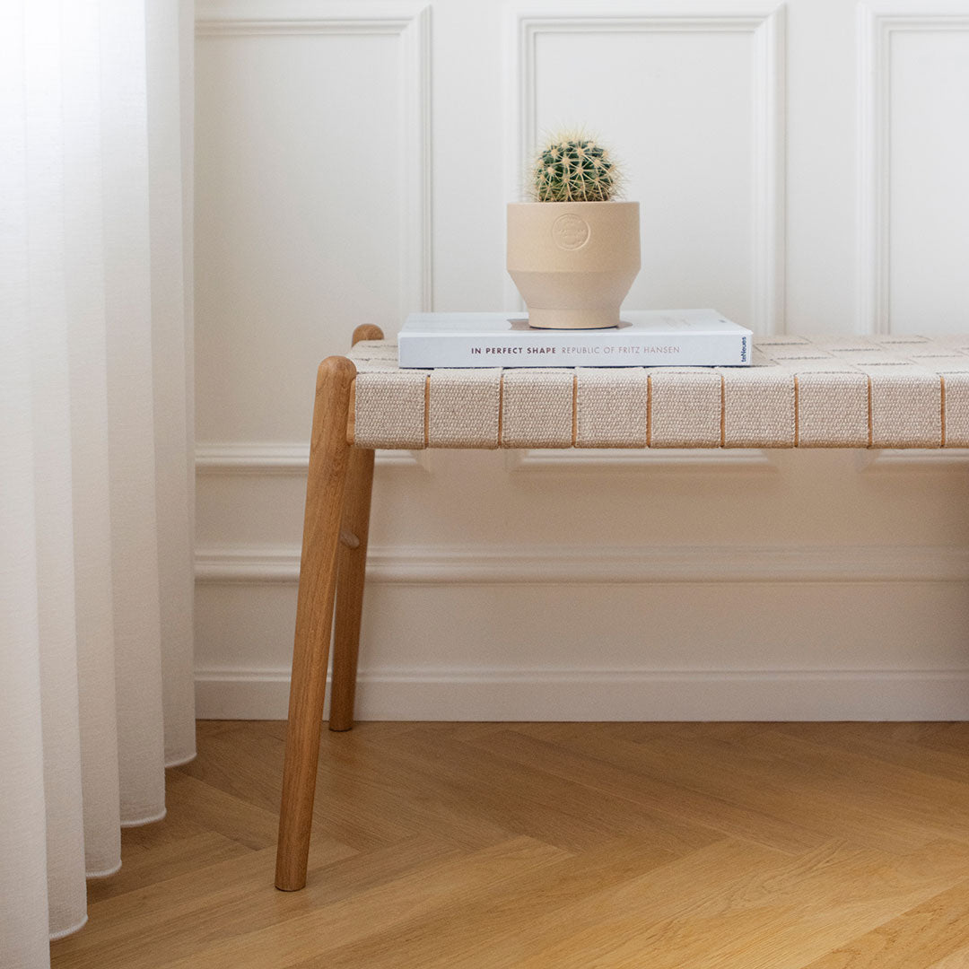Umi Bench – Design Public