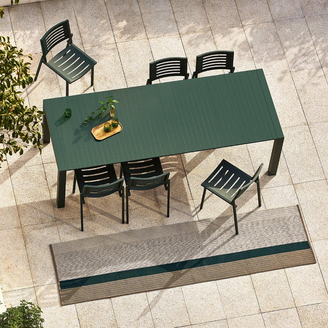 Mindo 112 Outdoor Dining Chair - Stackable – Design Public